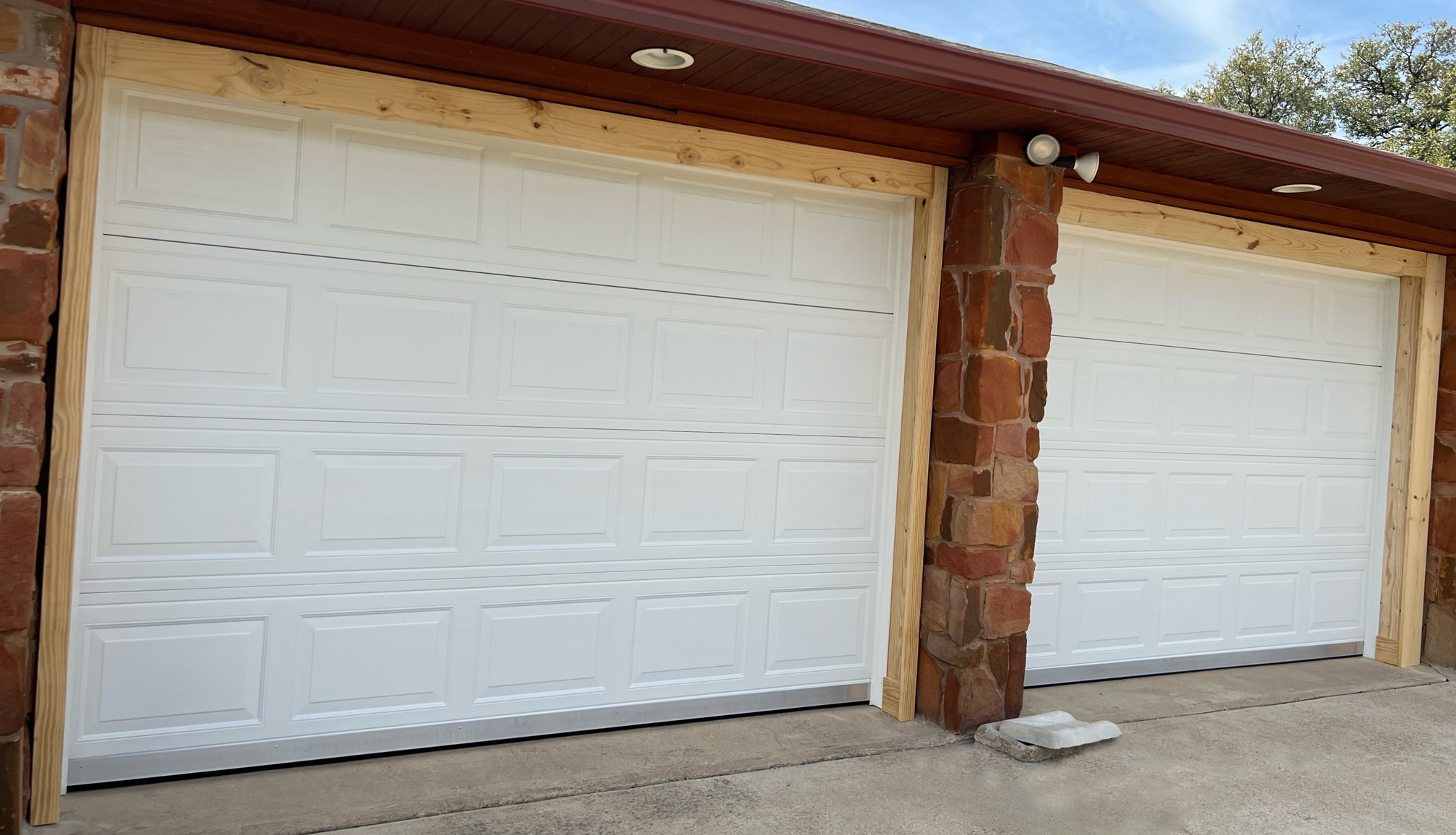 Garage Doors & More | Frog Doors